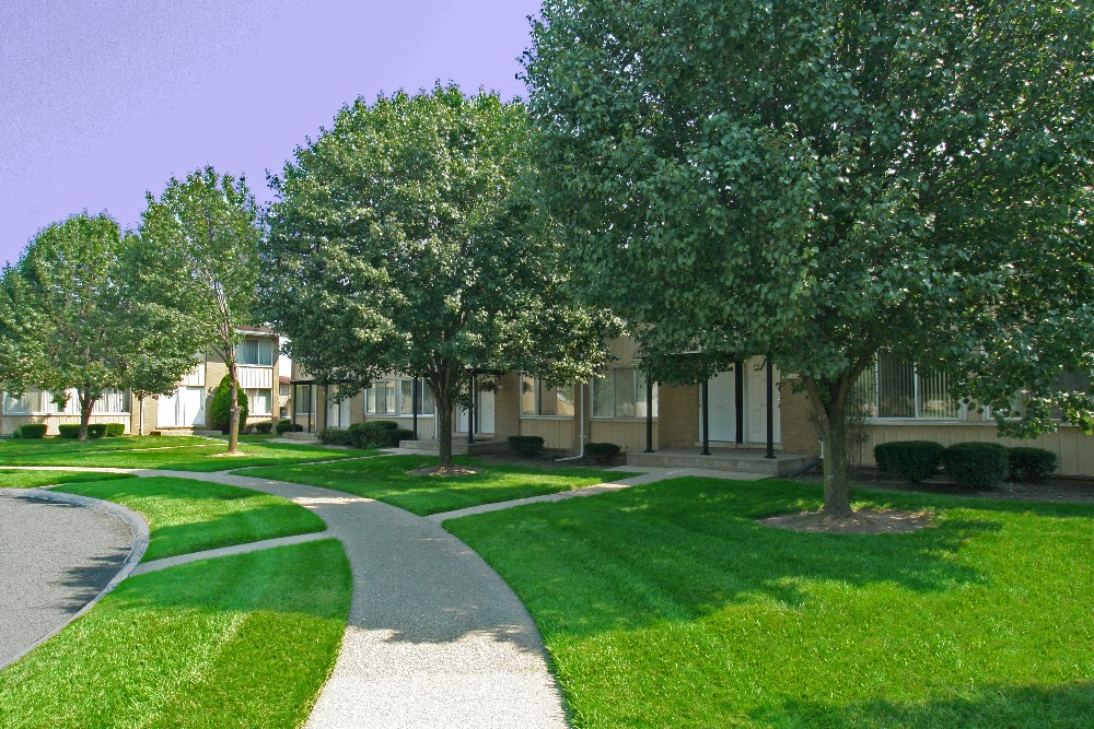 Photo Gallery – Dearborn West Apartments